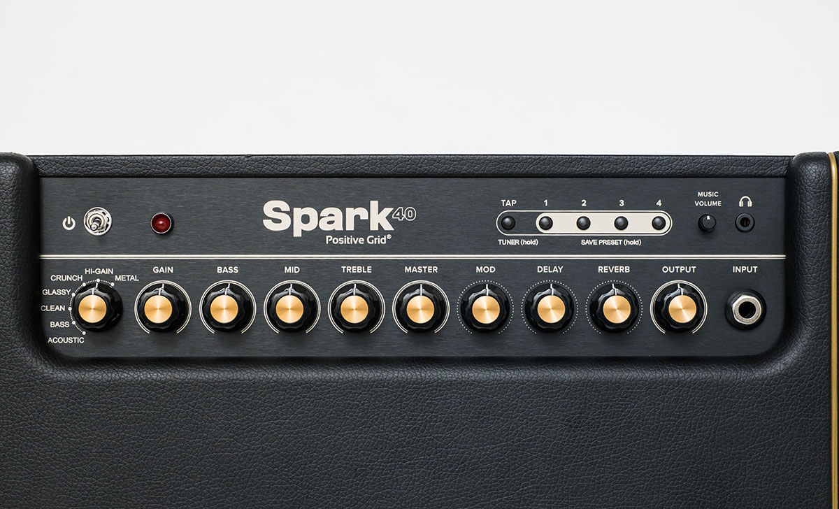 アプリが面倒？ 音が出せれば十分？ そんな先入観は御法度！ アナログ派にも安心のスマートアンプ、Spark40超入門。 | ギター・マガジンWEB｜Guitar magazine