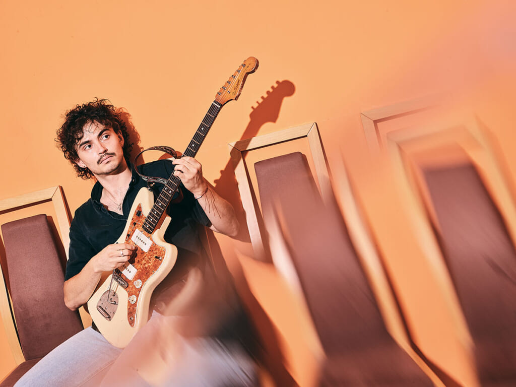 フジロックで初来日を果たしたフリコのニコ・カペタンが語る、デビュー作『Where we’ve been, Where we go from ...