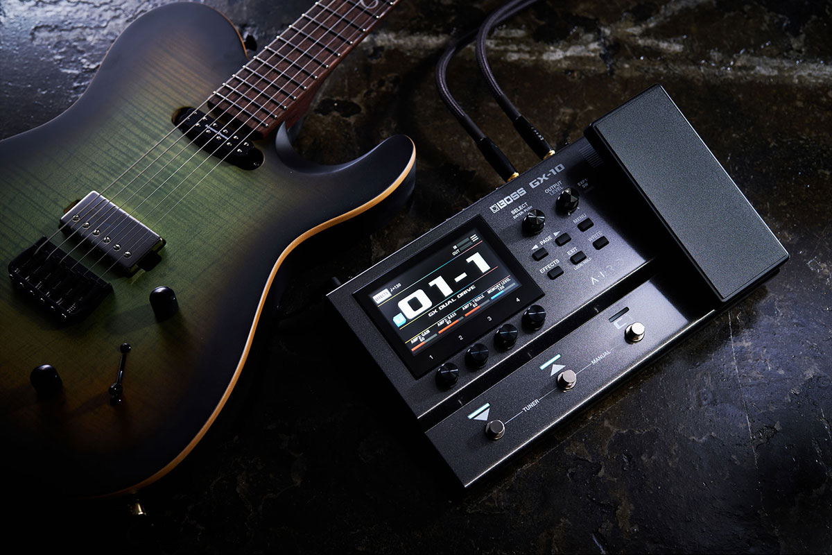 BOSSのマルチ・エフェクター“GX-10”が新登場。小型ながら“GX-100”譲りの高い拡張性と操作性 | ギター・マガジンWEB｜Guitar magazine