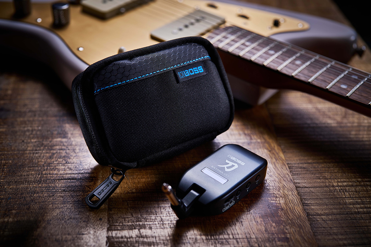 BOSSのギター用ヘッドホン・アンプ“KATANA:GO”が外観を一新して発売 | ギター・マガジンWEB｜Guitar magazine