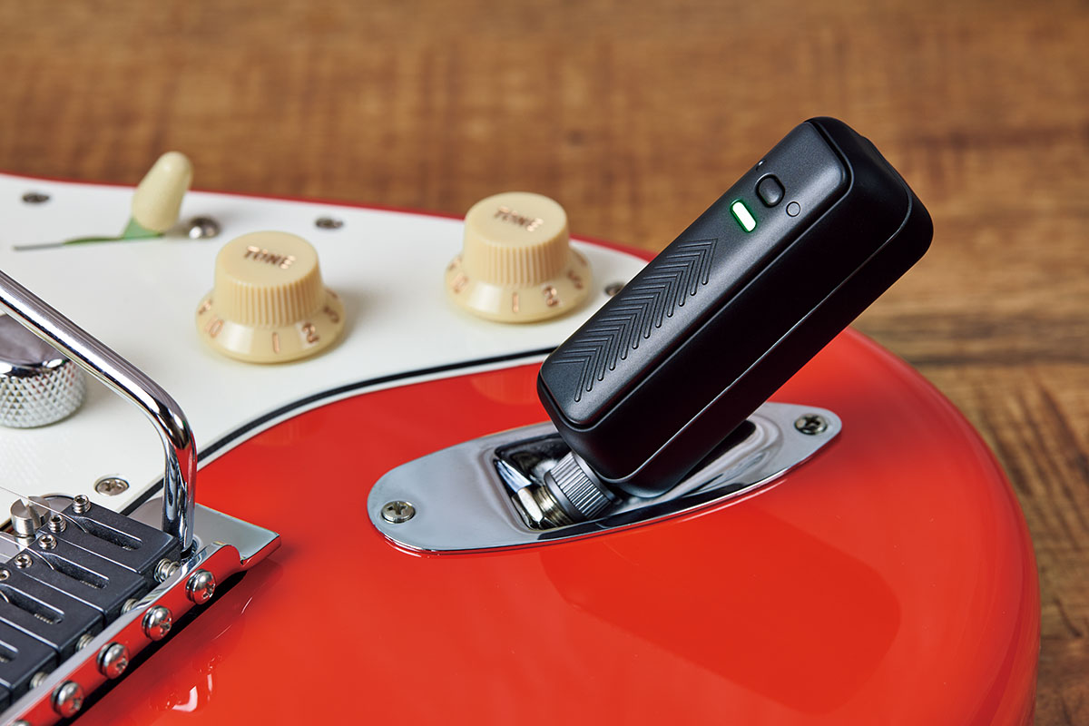 Spark NEO × 弓木英梨乃〜Positive GridのSparkシリーズより待望のヘッドフォン・モデルが登場！ | ギター・マガジン ...