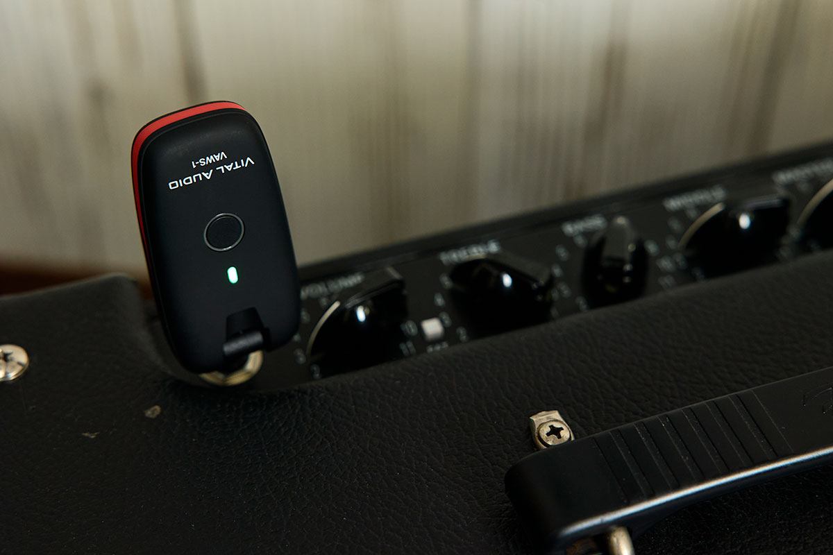 Vital Audio、ブランド初のギター・ワイヤレス・システム“VAWS-1”を発売 | ギター・マガジンWEB｜Guitar magazine